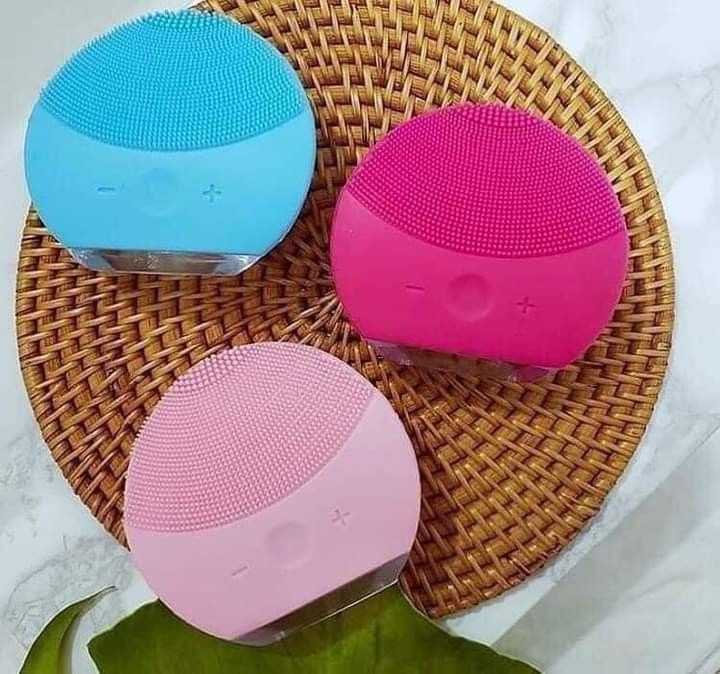 Foreo Face Massager – THE MOST AFFORDABLE STORE